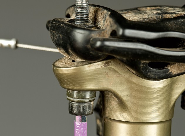 Fox DOSS dropper post review | Mountain Bike Gear Reviews | MBR