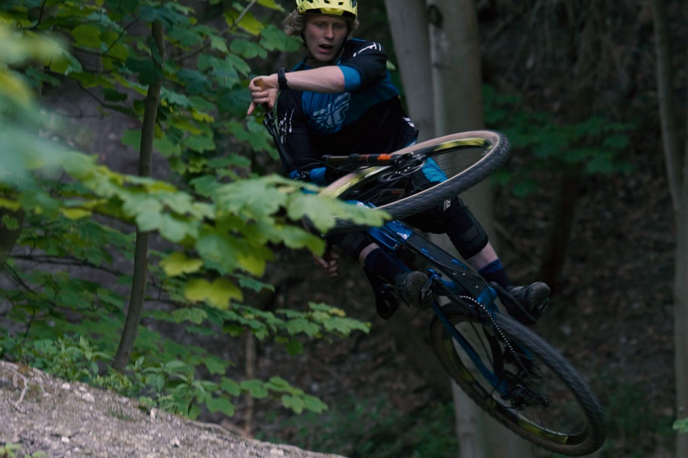 Bernard Kerr being awesome on Surrey singletrack - MBR