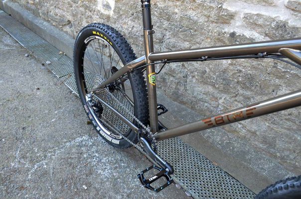 BTR Fabrications' 100th frame - it's got 26in wheels - MBR