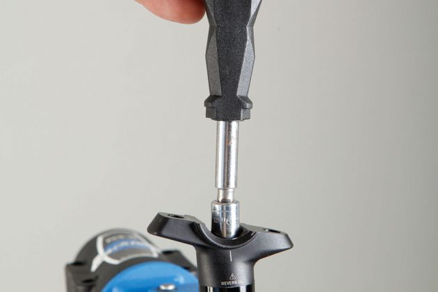 How to inflate your RockShox Reverb Stealth - MBR