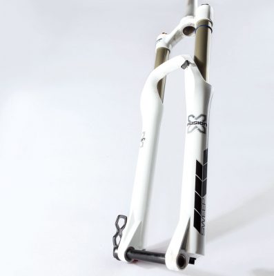 X-Fusion Sweep 160mm fork review - MBR