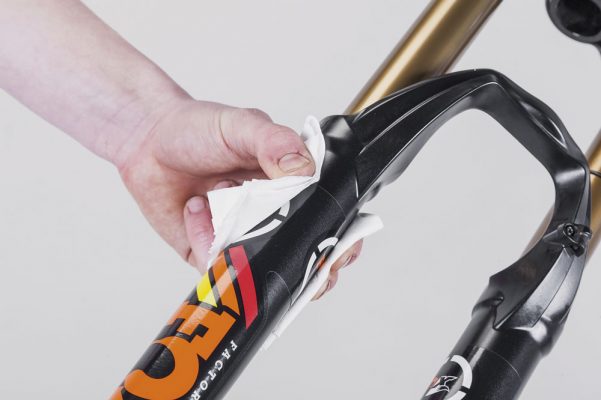 How to service your Fox 36 suspension fork lower legs - MBR