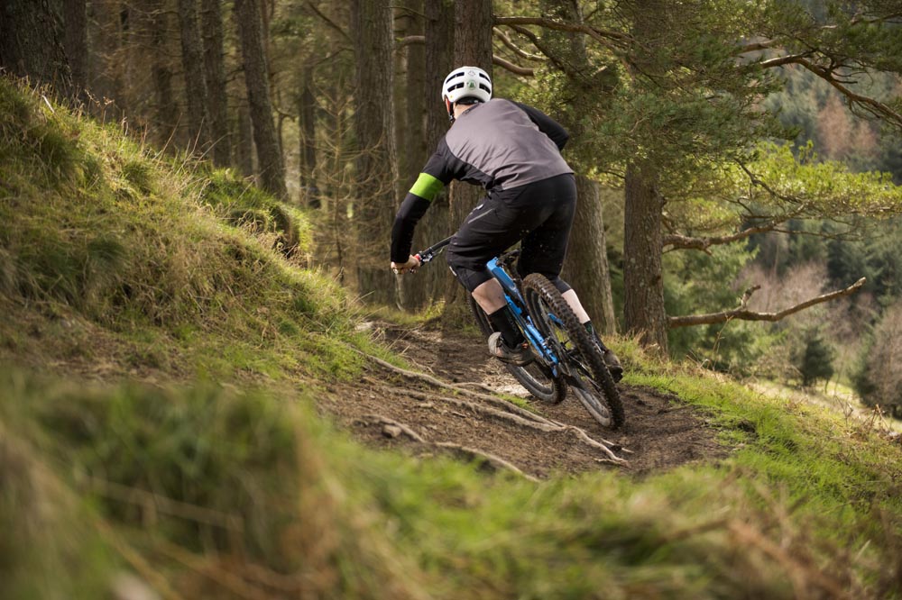How to create grip on a mountain bike - MBR