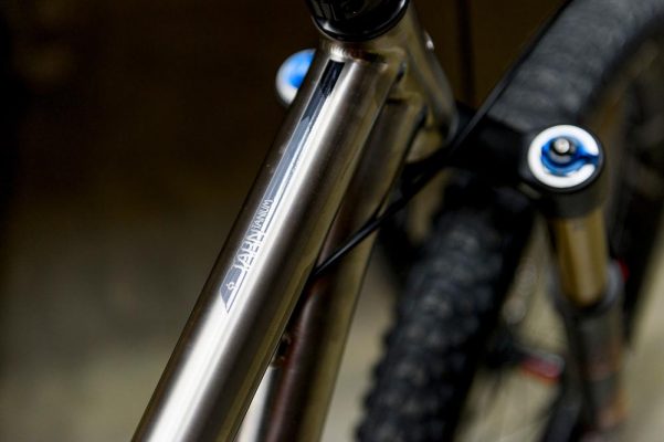 Genesis TarnTanium is a titanium wünderhardtail - MBR
