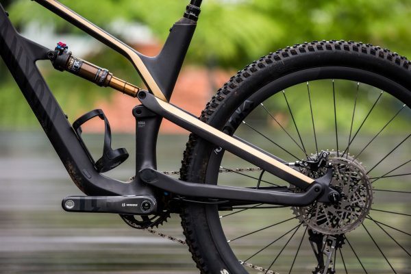 Canyon unveils all-new revamped Spectral for 2018 - MBR