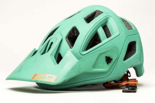 Leatt DBX 3.0 helmet review - MBR