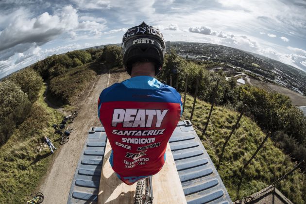 Check out Steve Peat's full section from the 'Gamble' film - MBR