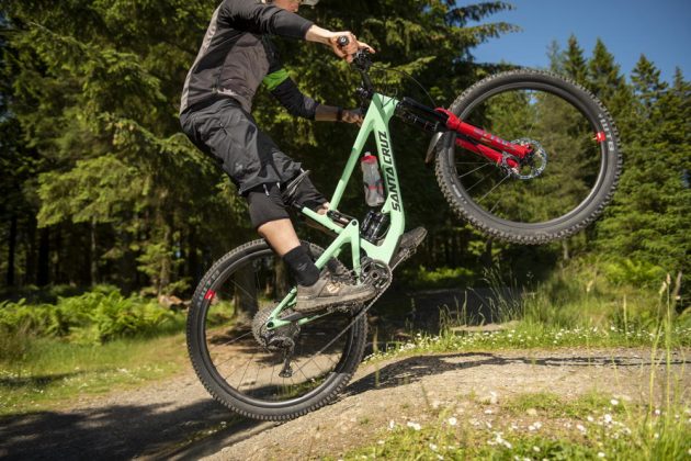 How to jump on a mountain bike - MBR