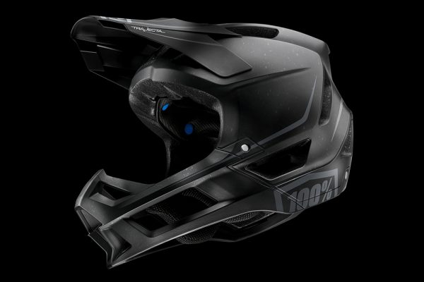 New trail helmet and enduro full-facer from 100% - MBR