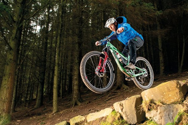 How to manual a mountain bike - MBR