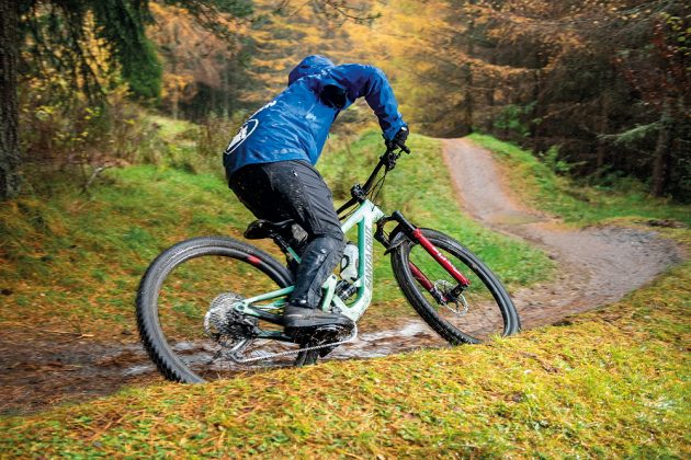 How to manual a mountain bike - MBR