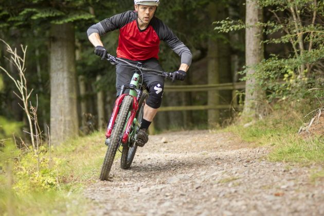 How to get better at cornering a mountain bike - MBR