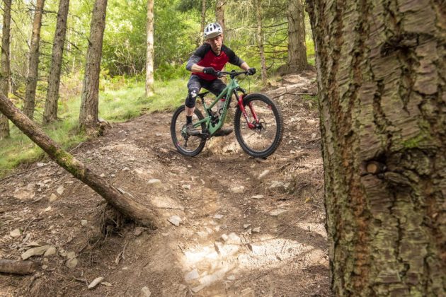 How to get better at cornering a mountain bike - MBR