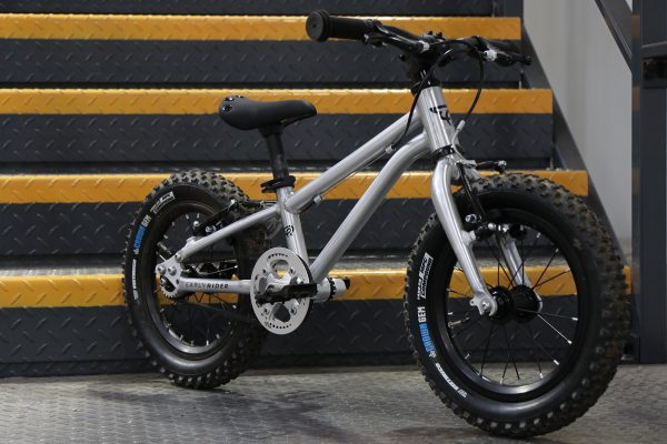 Early Rider Seeker 14 kids mountain bike review - MBR