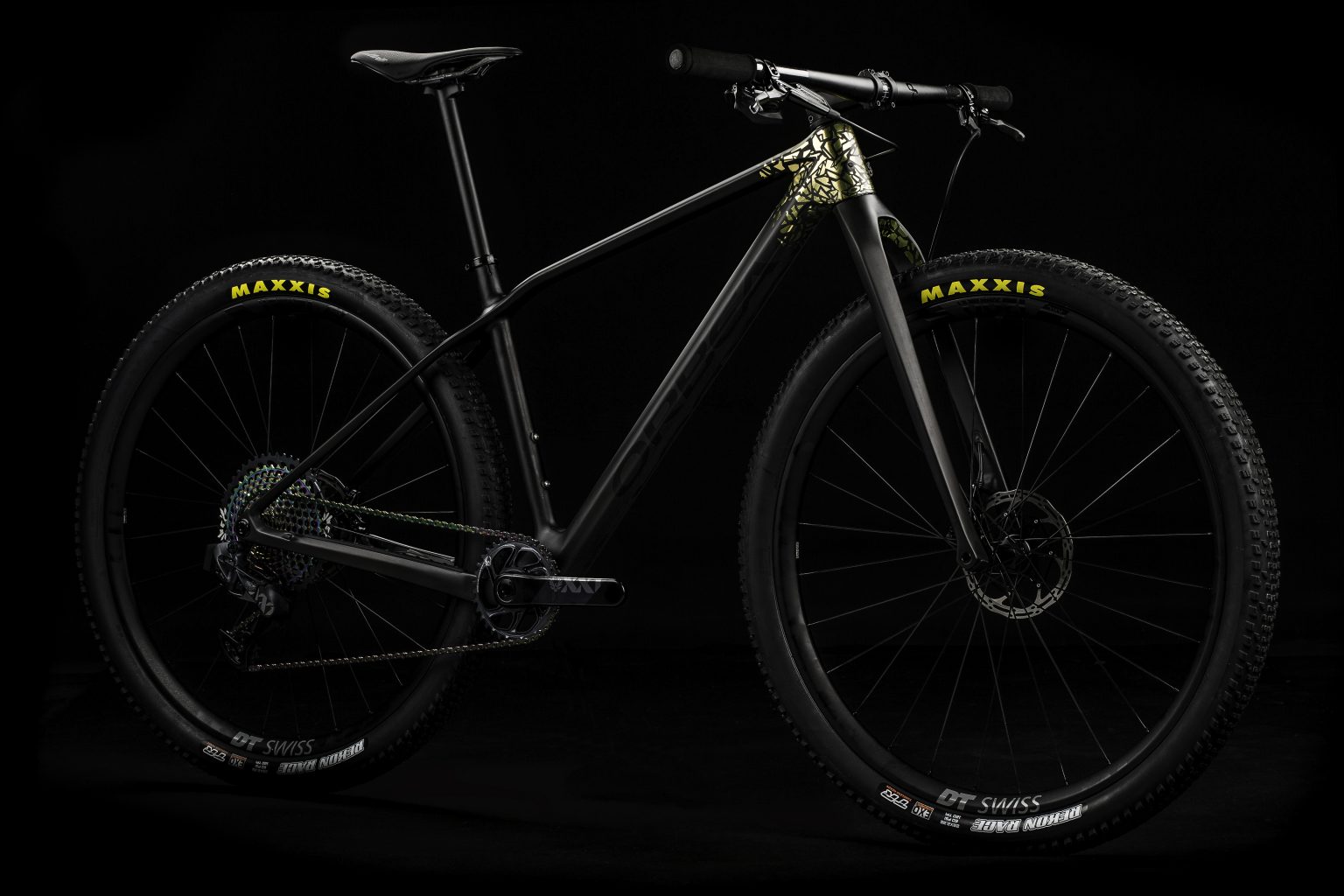 New Orbea Alma comes with an optional rigid fork - MBR