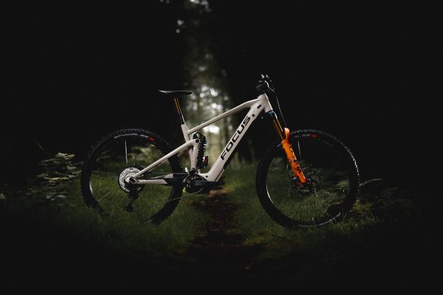 Focus Sam2 6.9: first ride review of 170mm e-enduro bike - MBR