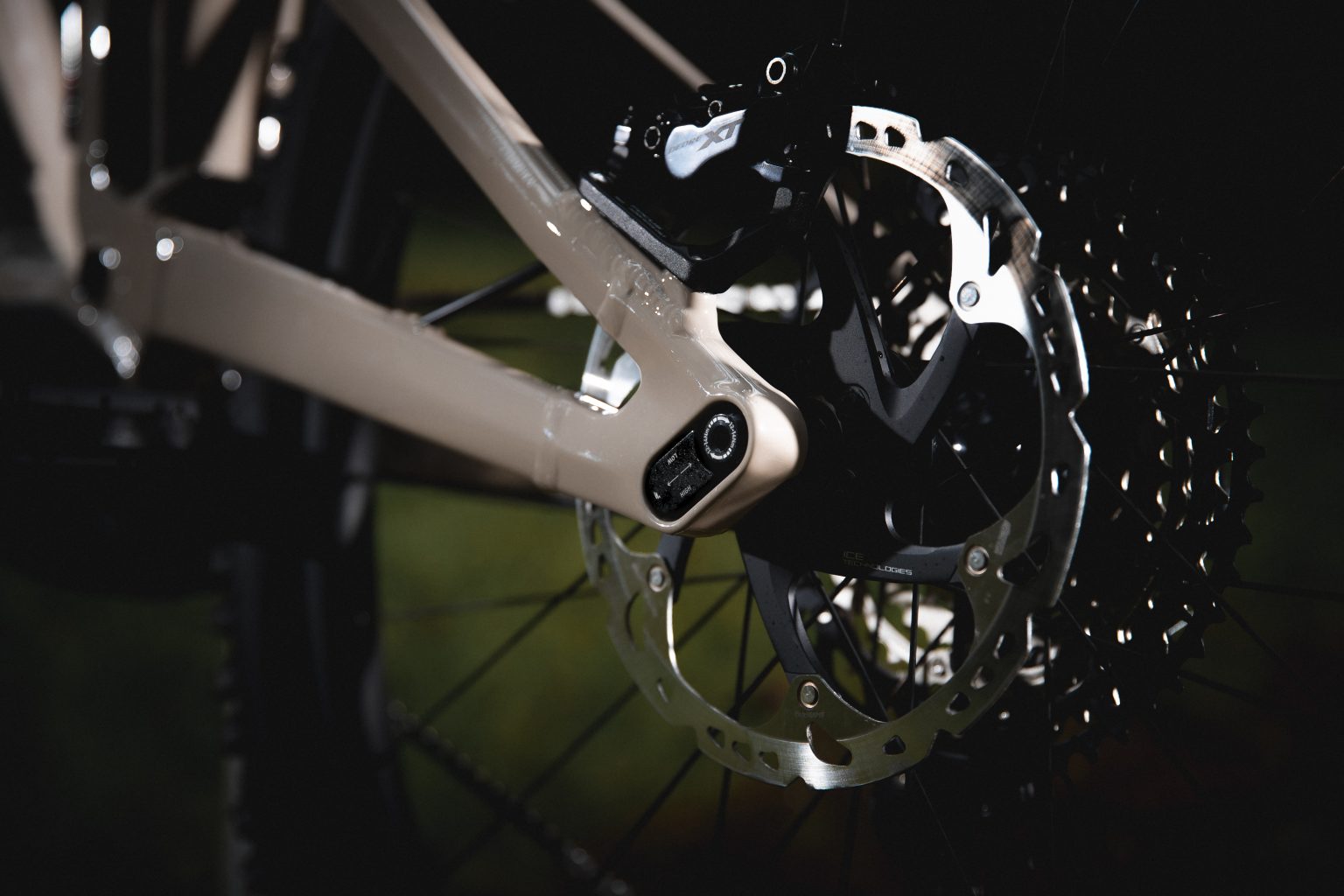 Focus Sam2 6.9: first ride review of 170mm e-enduro bike - MBR