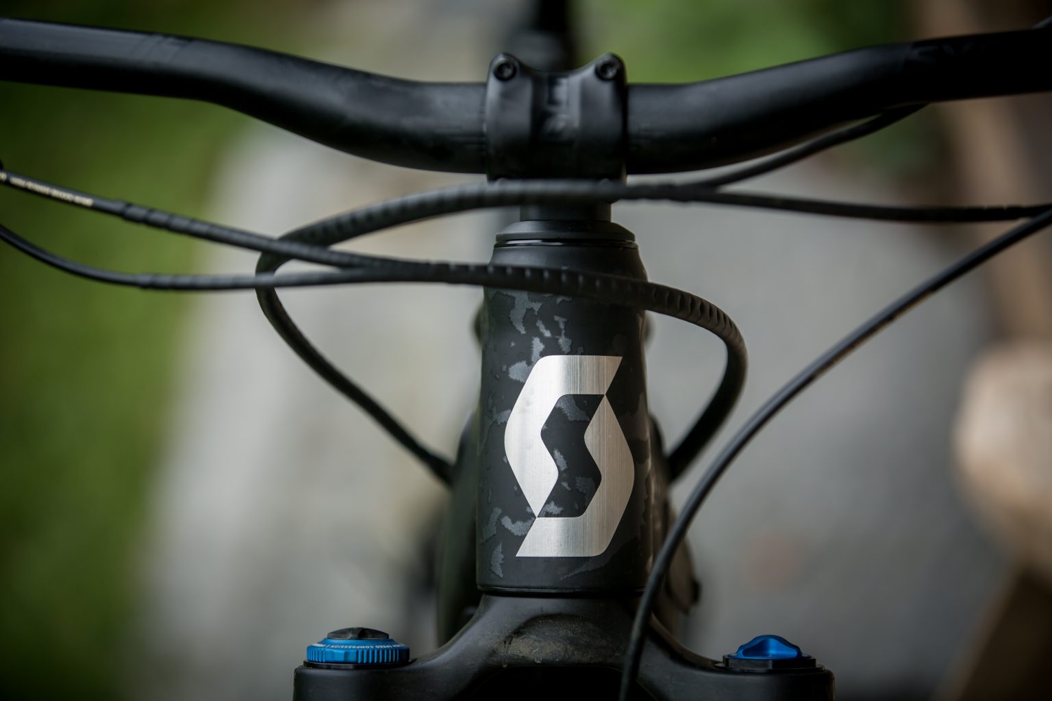 Scott Ransom eRide: Scott pumps up e-bike range with 180mm enduro bike ...