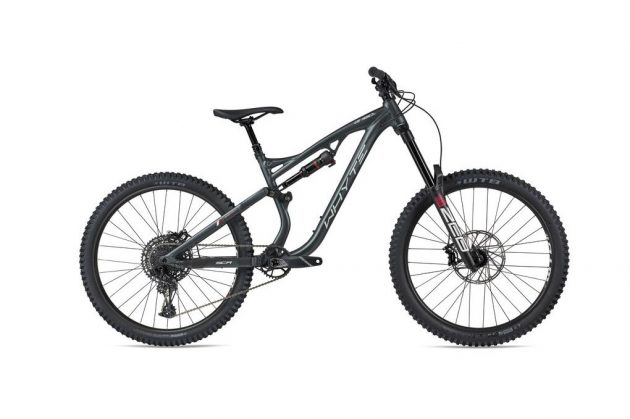 The Whyte G-180 is an enduro bike for committed full face helmet riders