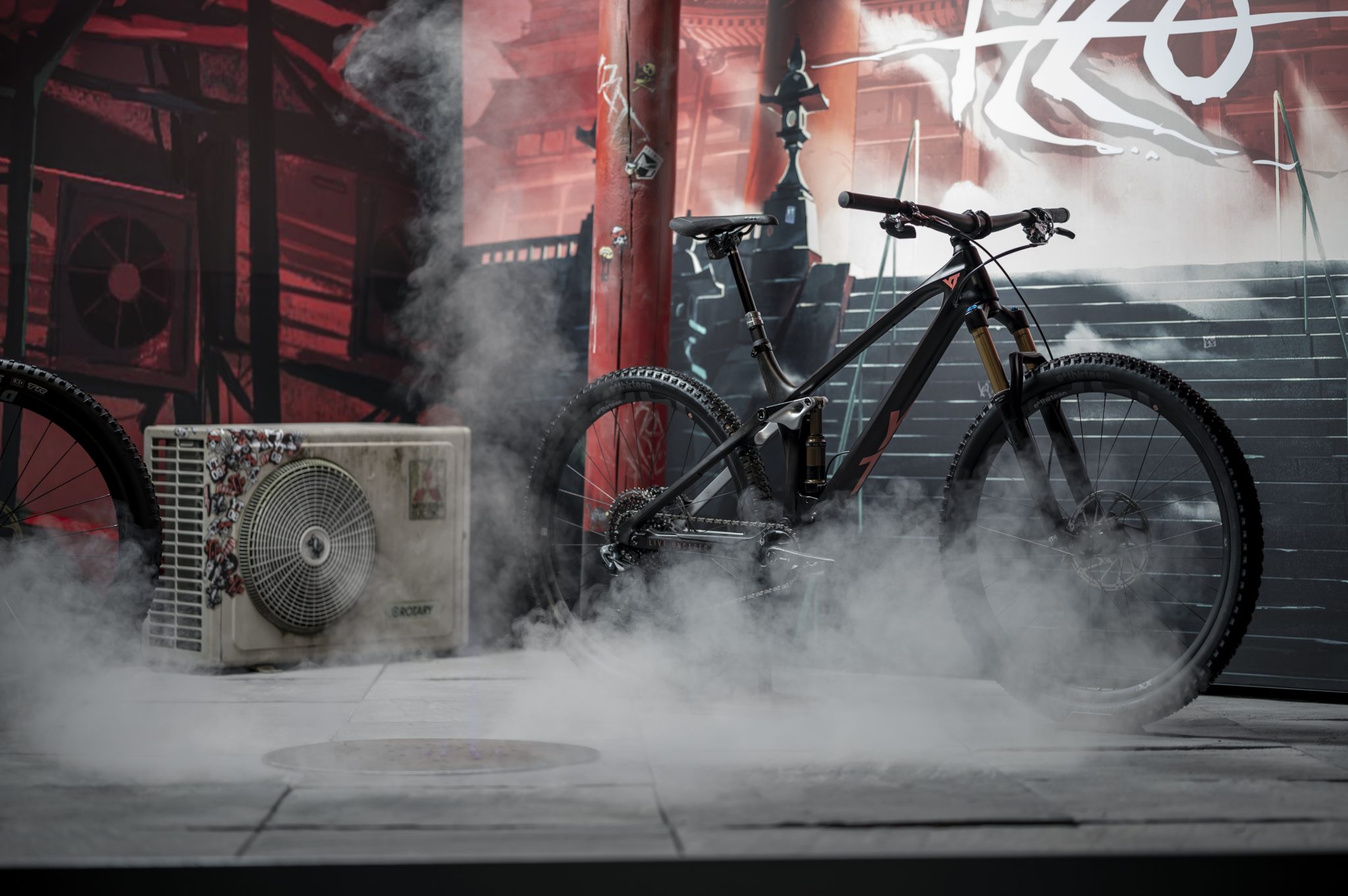 The YT Mill: UK demo and warranty centre opens in Surrey Hills - MBR