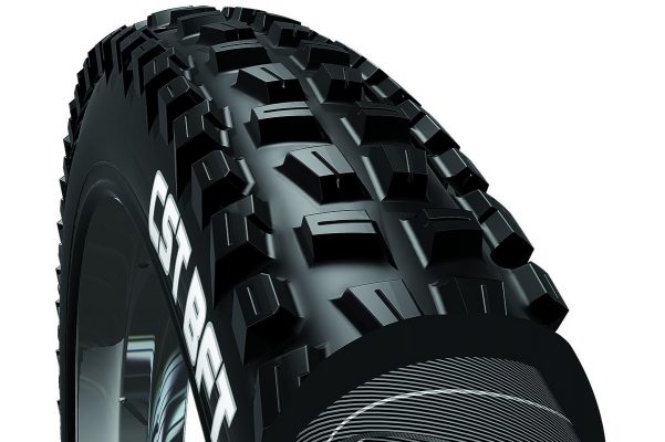 CST gets serious about UK mountain bike market with new store