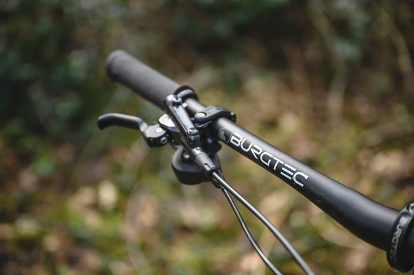 Best mountain bike handlebars reviewed and rated by experts - MBR