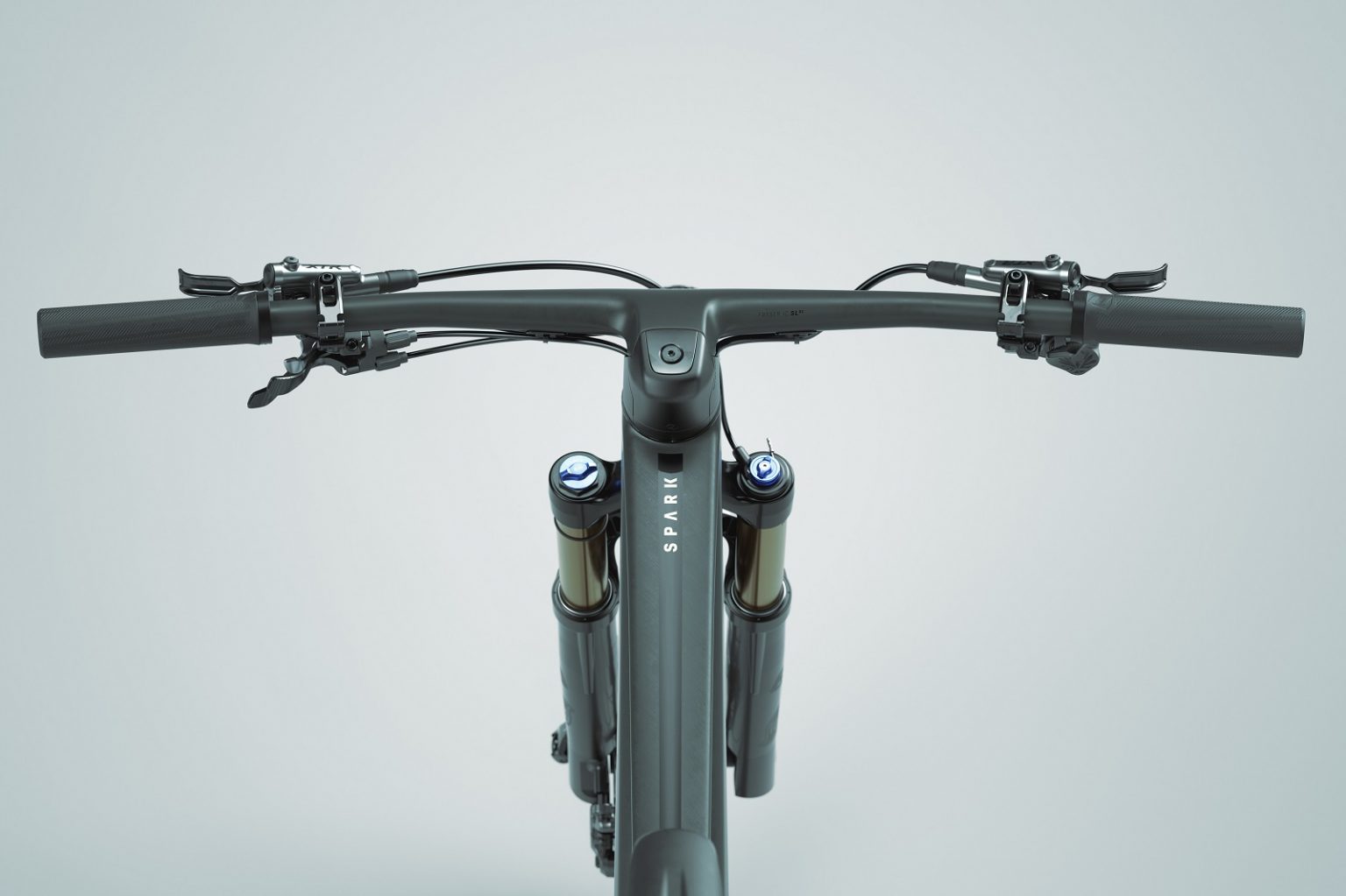 Scott Spark hides its shock thanks to some Bold design inspiration