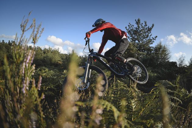 The GT Force Carbon Pro LE review - MBR