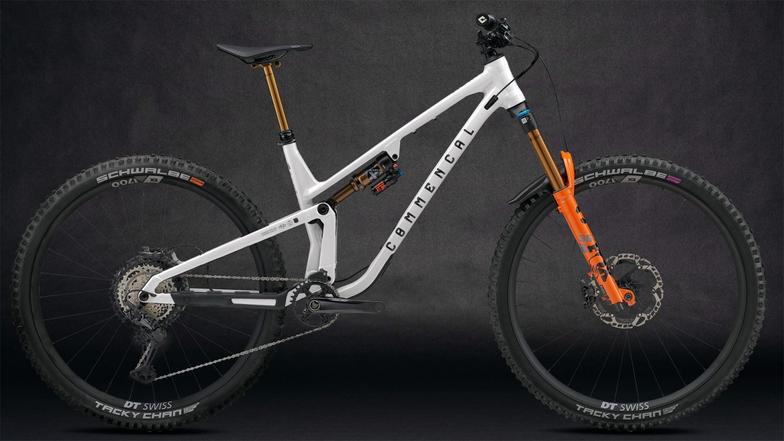 COMMENCAL’s new Meta V5 bikes are purpose built for the terrain - MBR