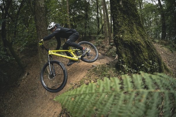 Best down country mountain bikes reviewed and rated by experts - MBR