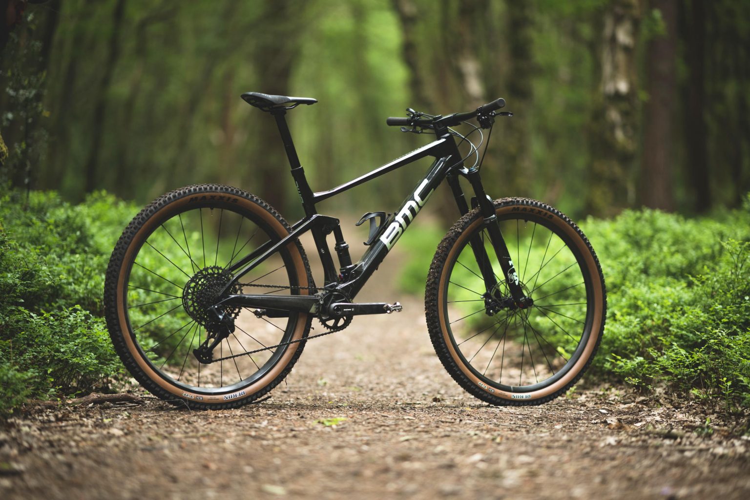 BMC Fourstroke 01 LT One first ride review - MBR