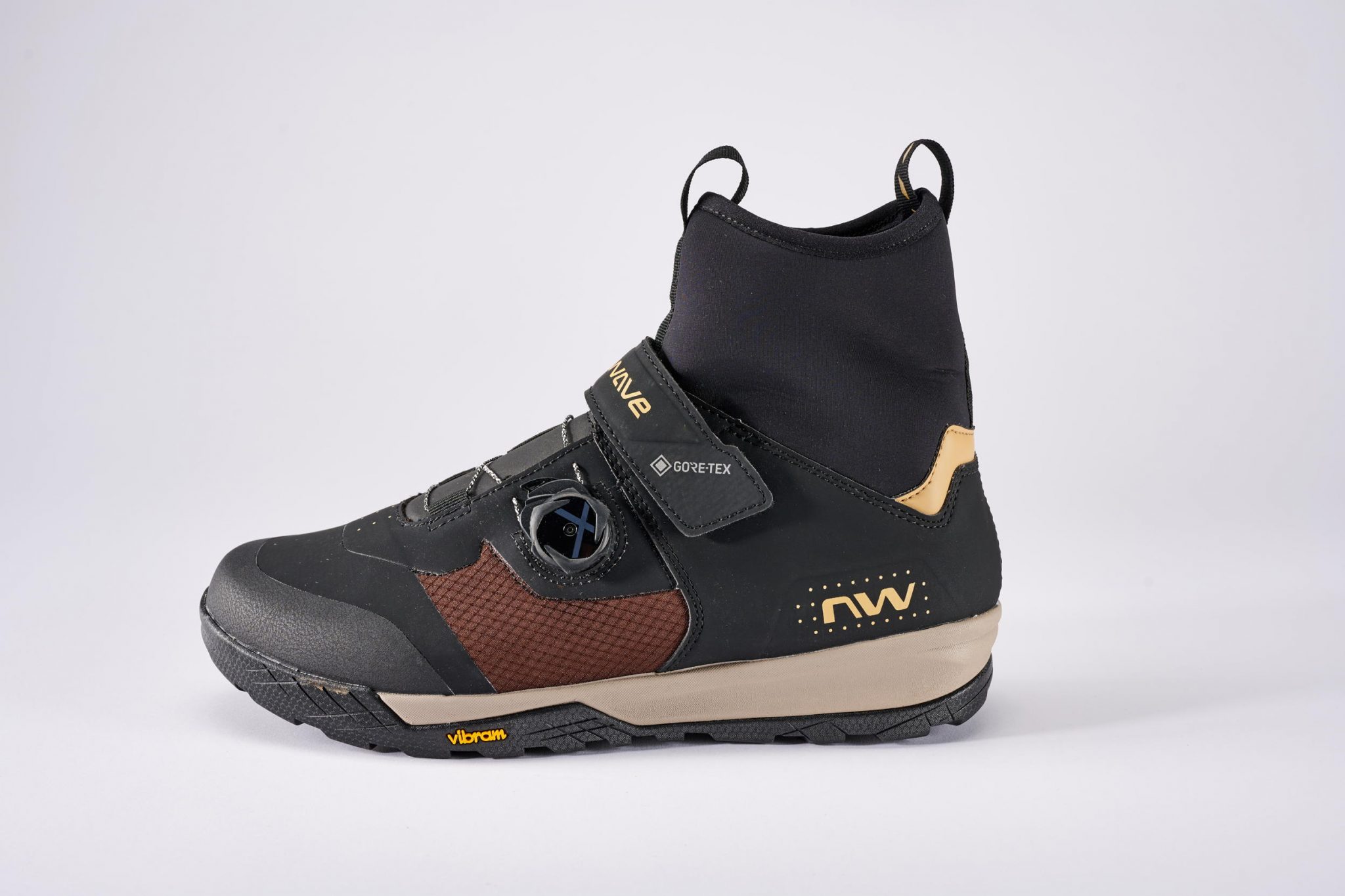 Best mountain bike winter boots reviewed and rated by experts - MBR
