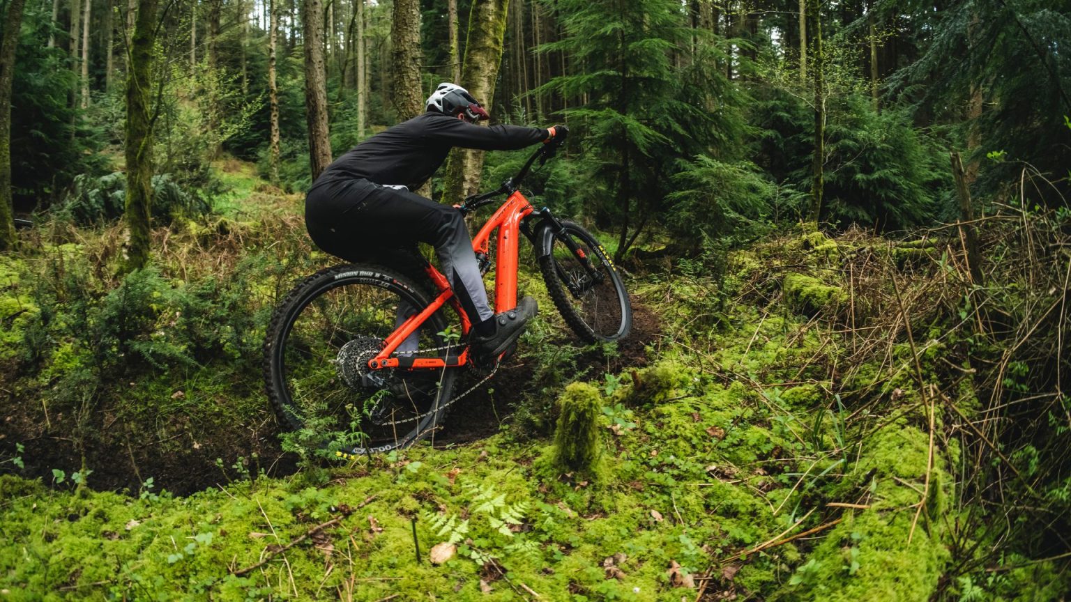 Whyte E-160 RSX electric mountain bike review - MBR
