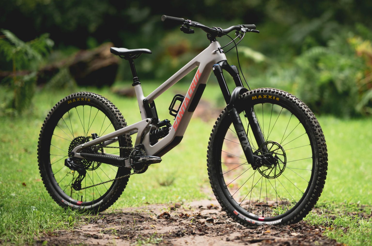 Santa Cruz Nomad first ride review - MBR