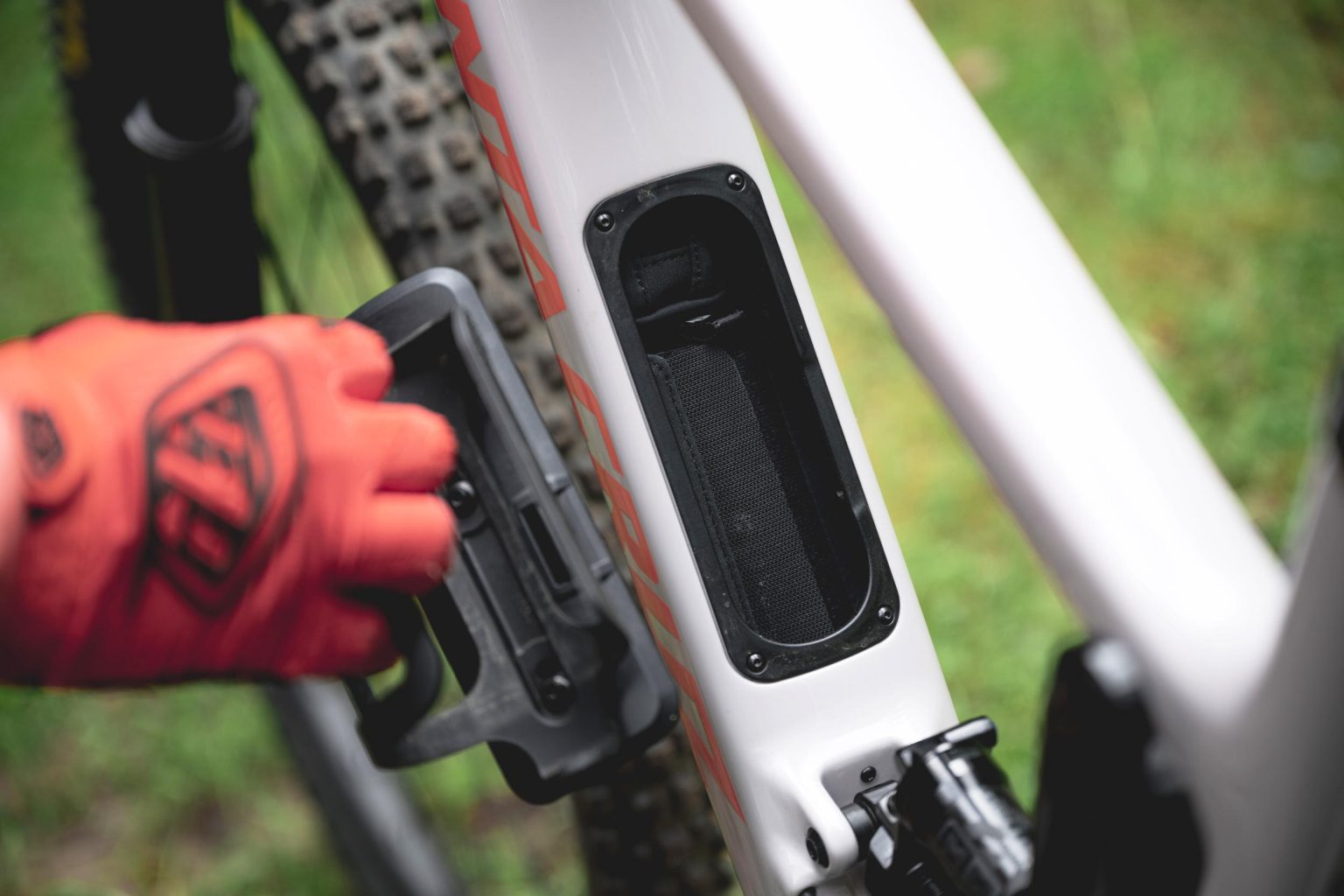 Santa Cruz Nomad first ride review - MBR