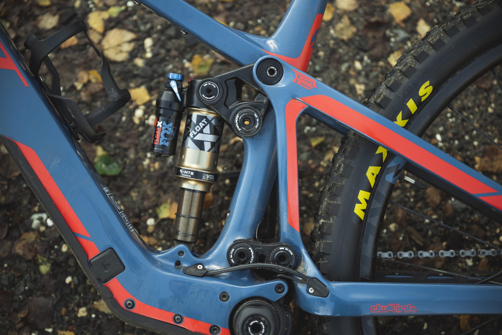 Pivot Shuttle SL 29 Team XTR eMTB review - MBR