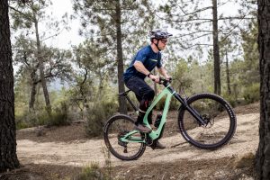Bold Unplugged Pro first ride review - MBR