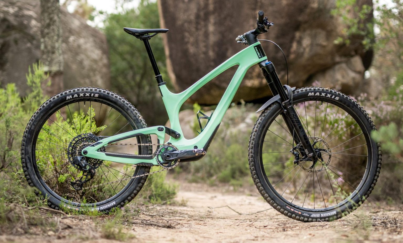 Bold Unplugged Pro first ride review - MBR