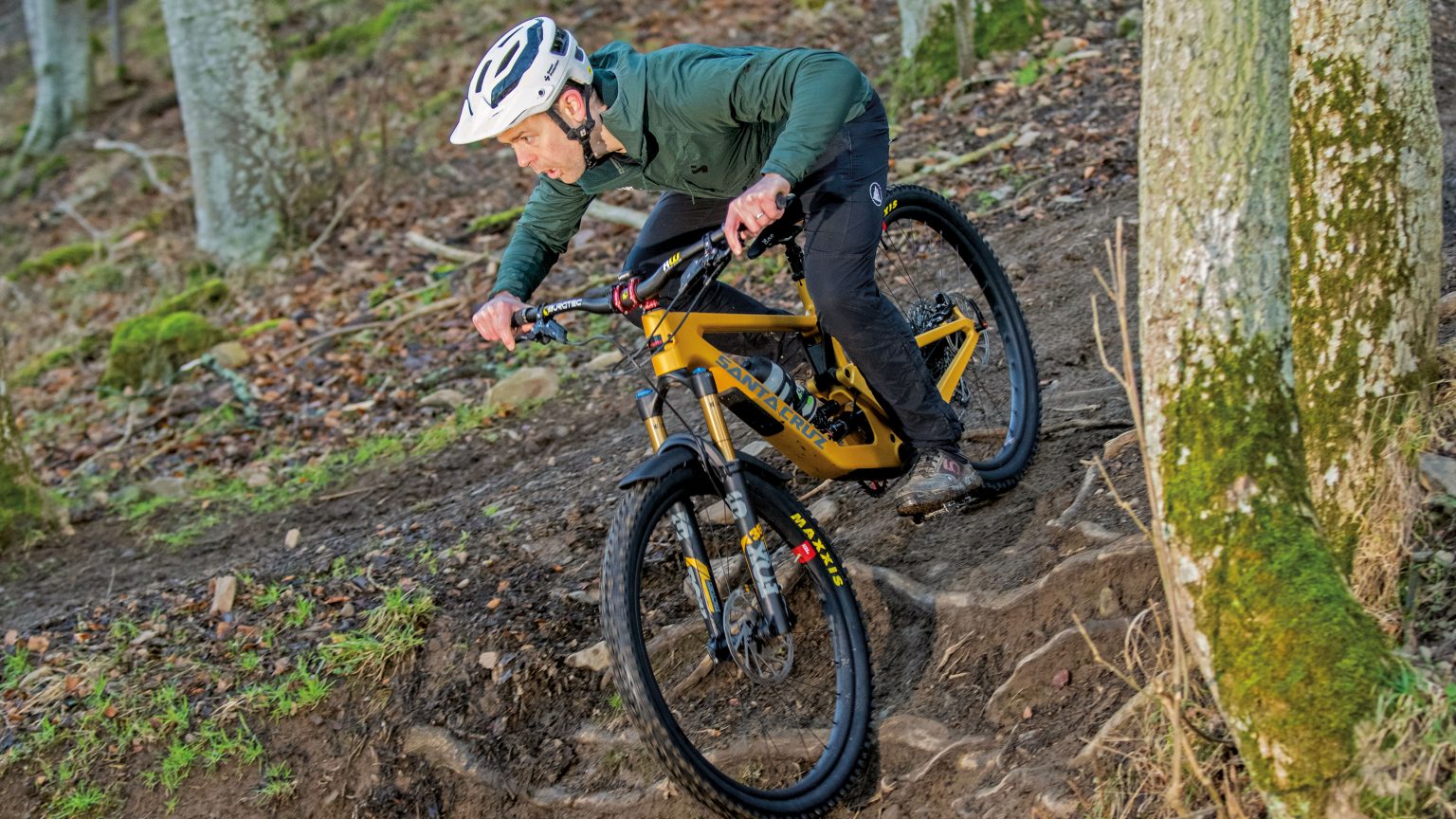 How to ride down steep descents on a mountain bike - MBR