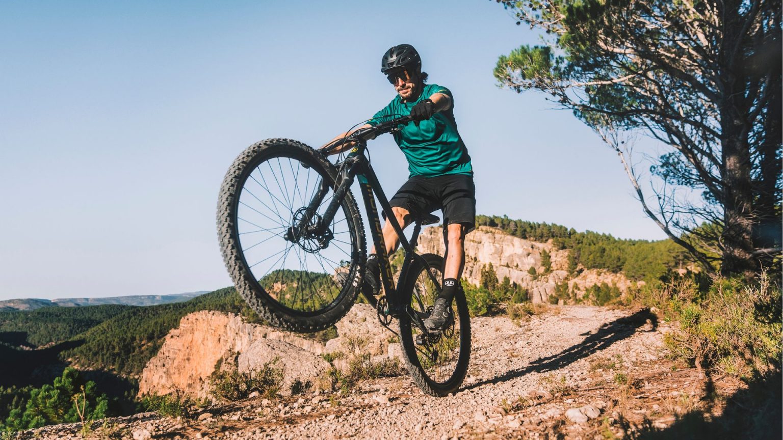 Mondraker's Chrono DC puts downcountry riding in a hardtail form - MBR