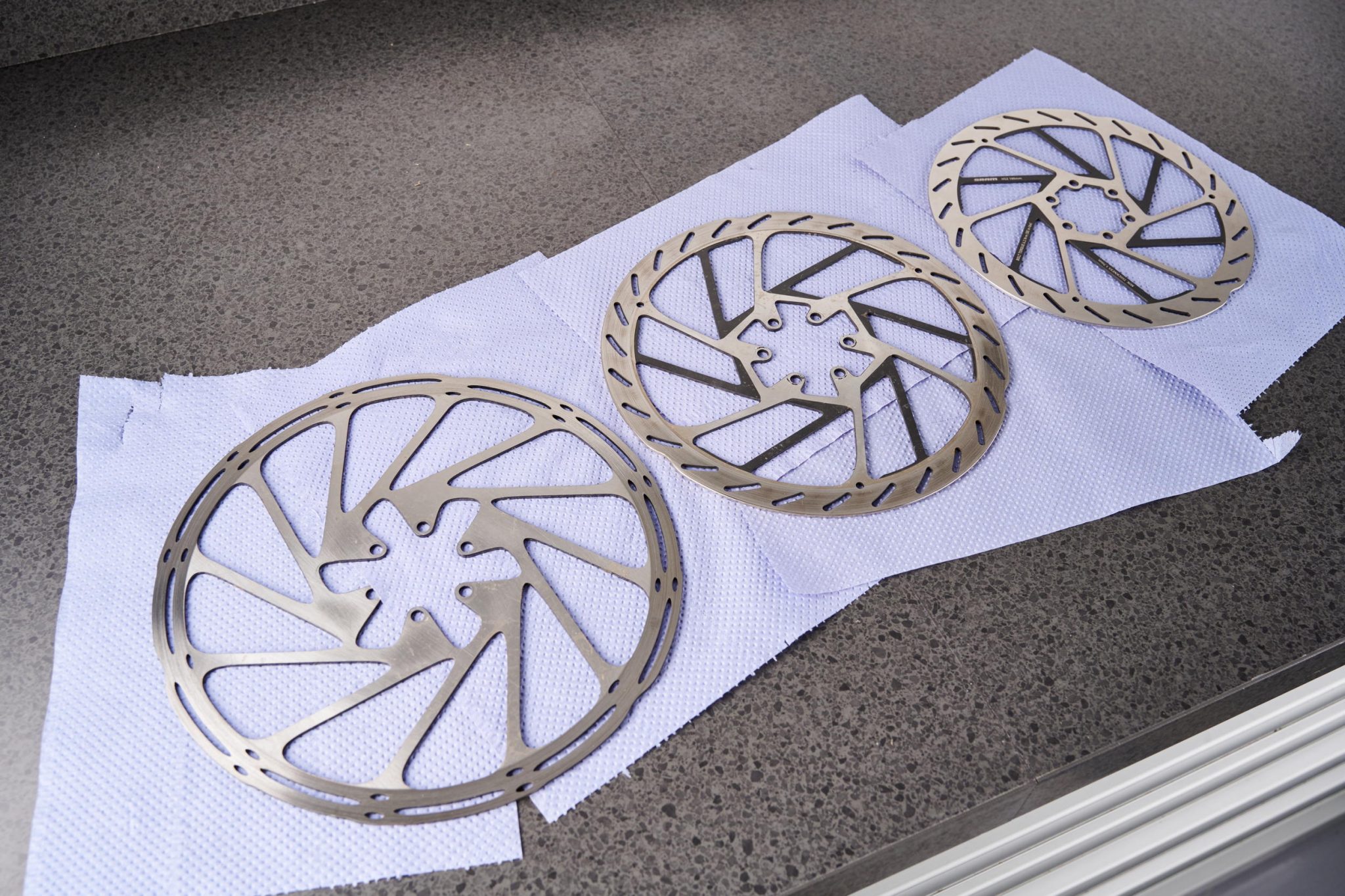 Best disc rotors for mountain biking: Tune your stopping power - MBR