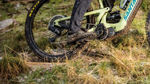 E-bike skills every electric mountain bike rider should master - MBR