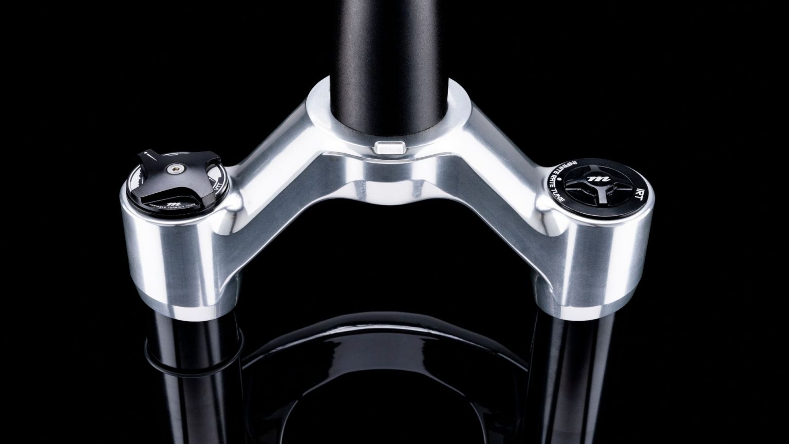 The Manitou Junit line offers proper forks for young riders - MBR