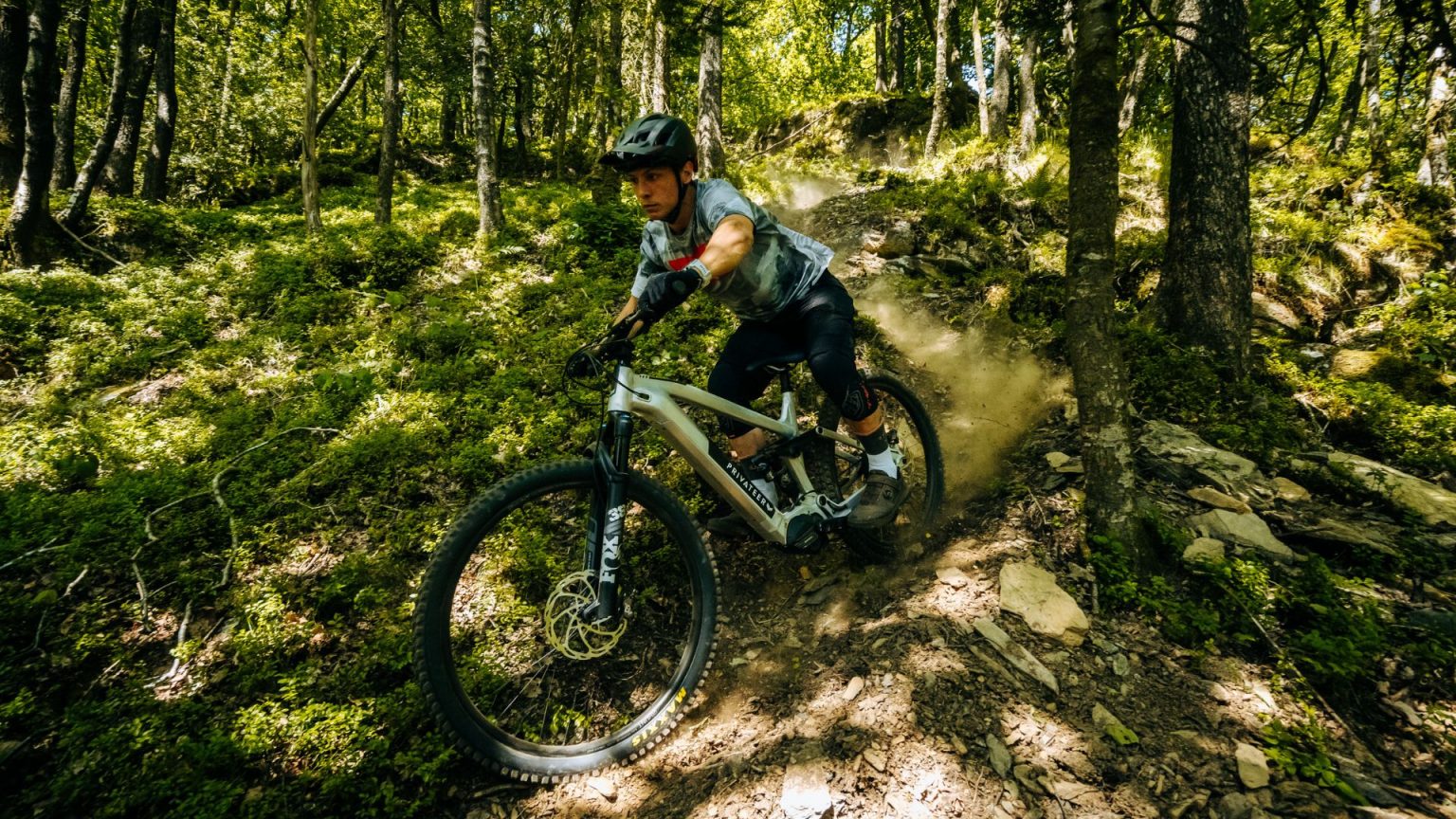 Shuttle up, ride down, repeat: Privateer’s E161 eMTB is built for ...