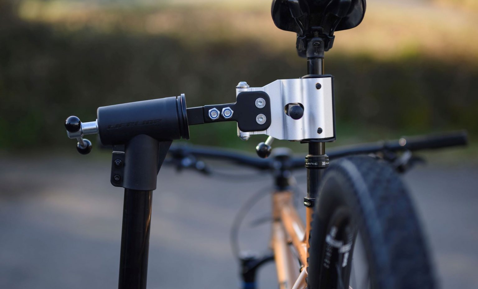 Lifeline Pro Workstand review - MBR