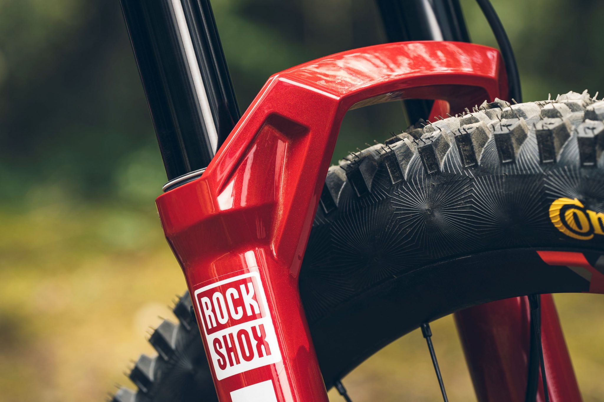 RockShox BoXXer DH fork gets a full overhaul - MBR