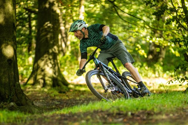 Best down country mountain bikes reviewed and rated by experts - MBR
