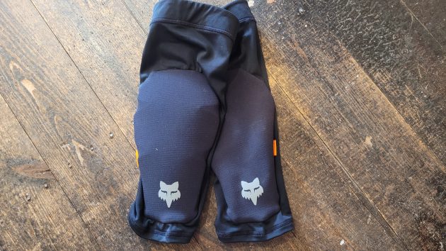 Best mountain bike protection gear for kids: helmets, knee pads, shoes ...