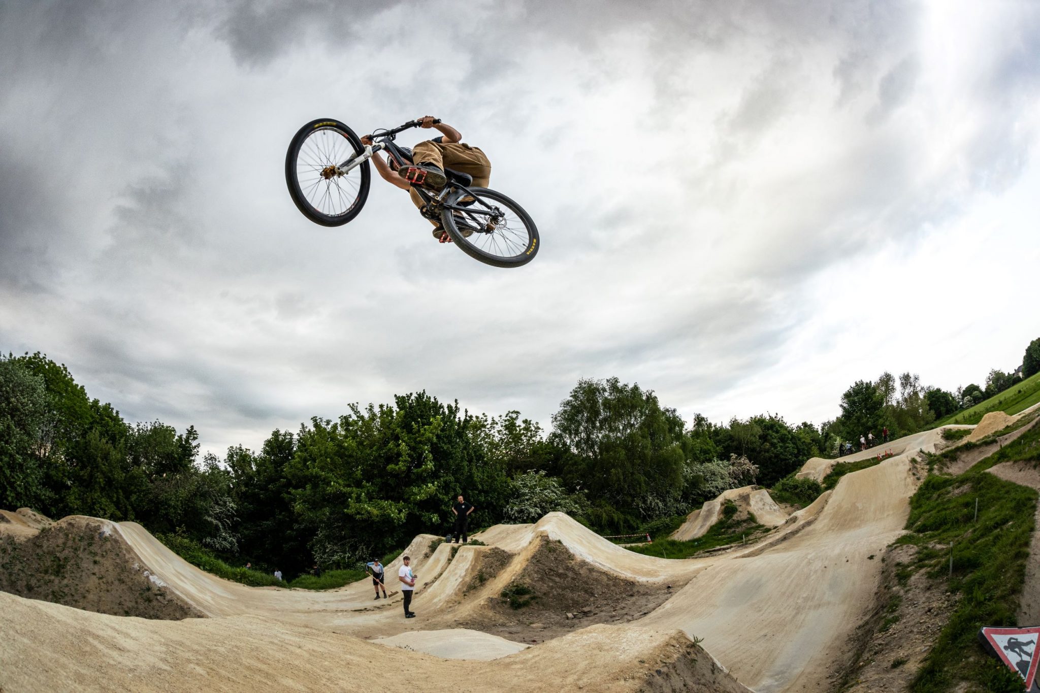 DIY Downhill – the iconic Grenoside and Bolehills trails, Sheffield - MBR