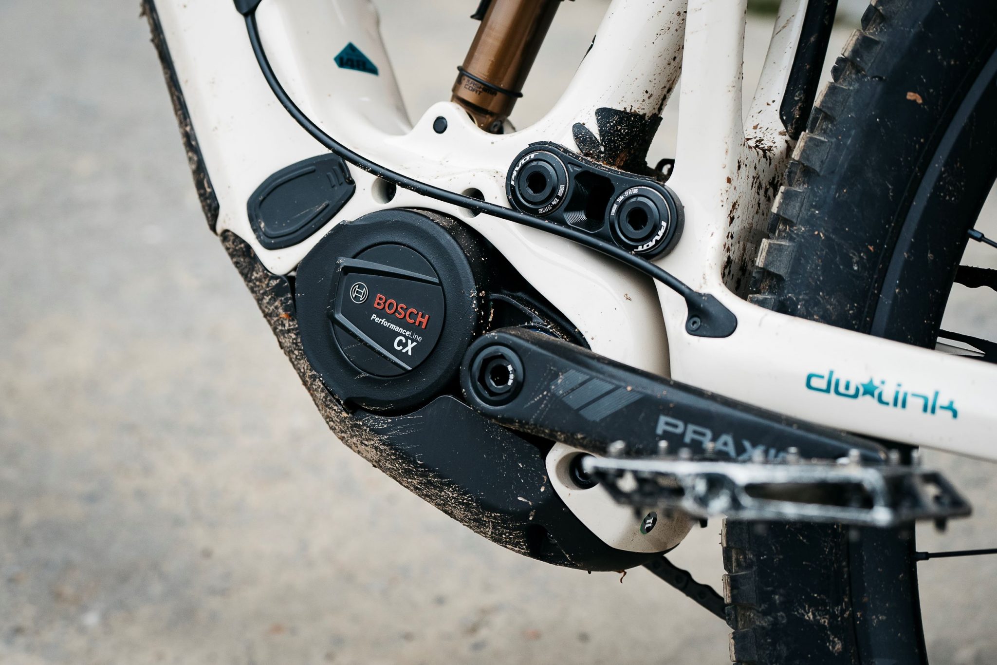 Pivot Shuttle AM Pro SRAM X0 first ride review - MBR